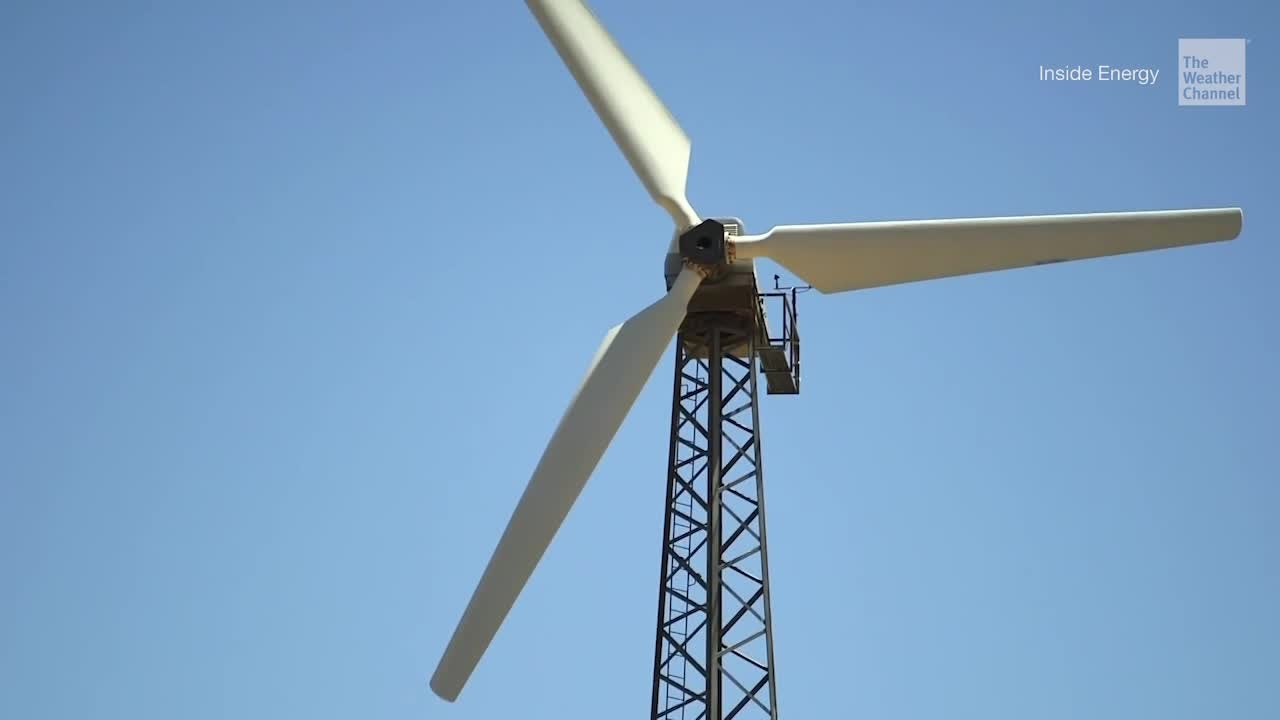 Wind Turbine Blades Piling Up in Landfills - Videos from The Weather ...