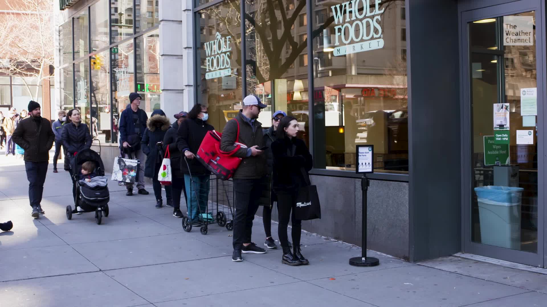 The Coronavirus and Grocery Shopping - Videos from The Weather Channel