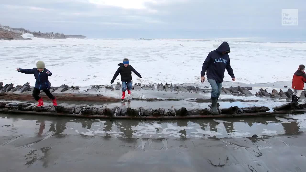 Storm-Revealed Mystery Shipwreck in Maine Is a British Vessel - Videos ...