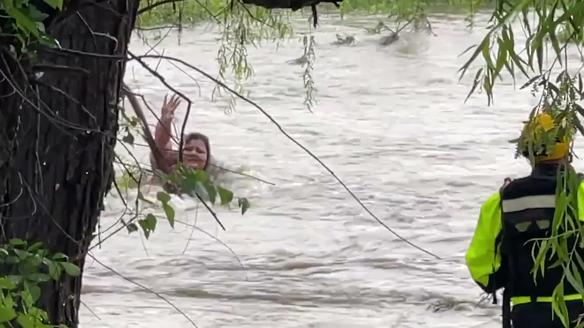 Woman Nearly Swept Away by Texas Floodwaters - Videos from The Weather ...