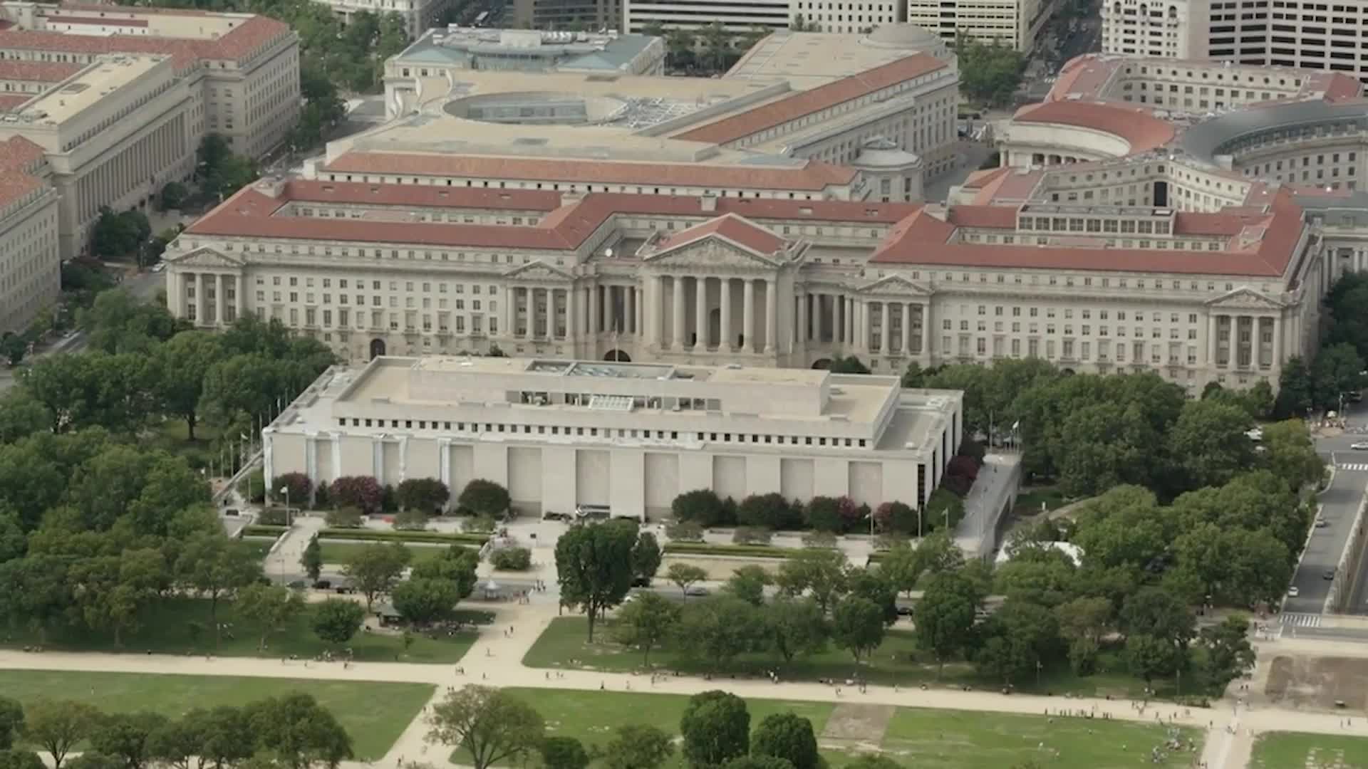 Smithsonian's Treasures Could Be Lost - Videos from The Weather Channel