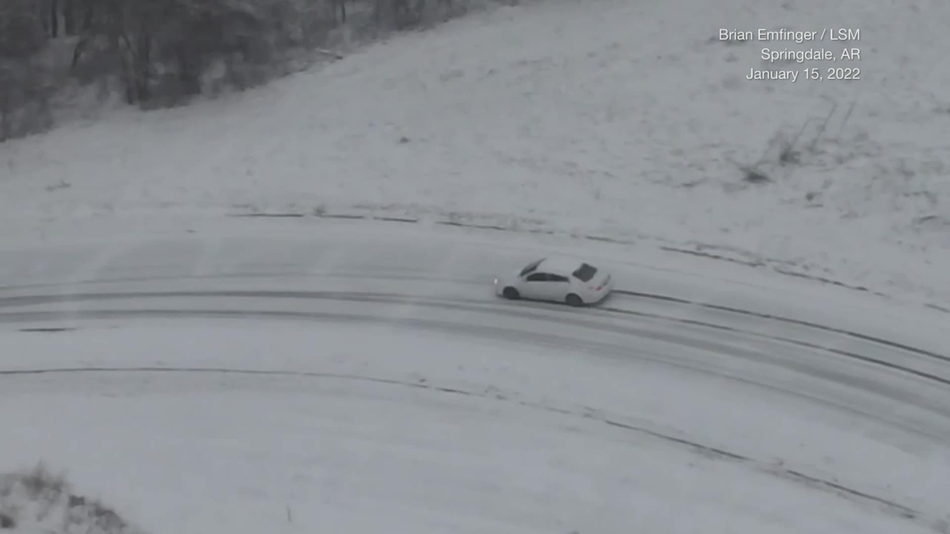 Winter Storm Izzy Making a Mess of Travel Over Wide Area - Videos from ...