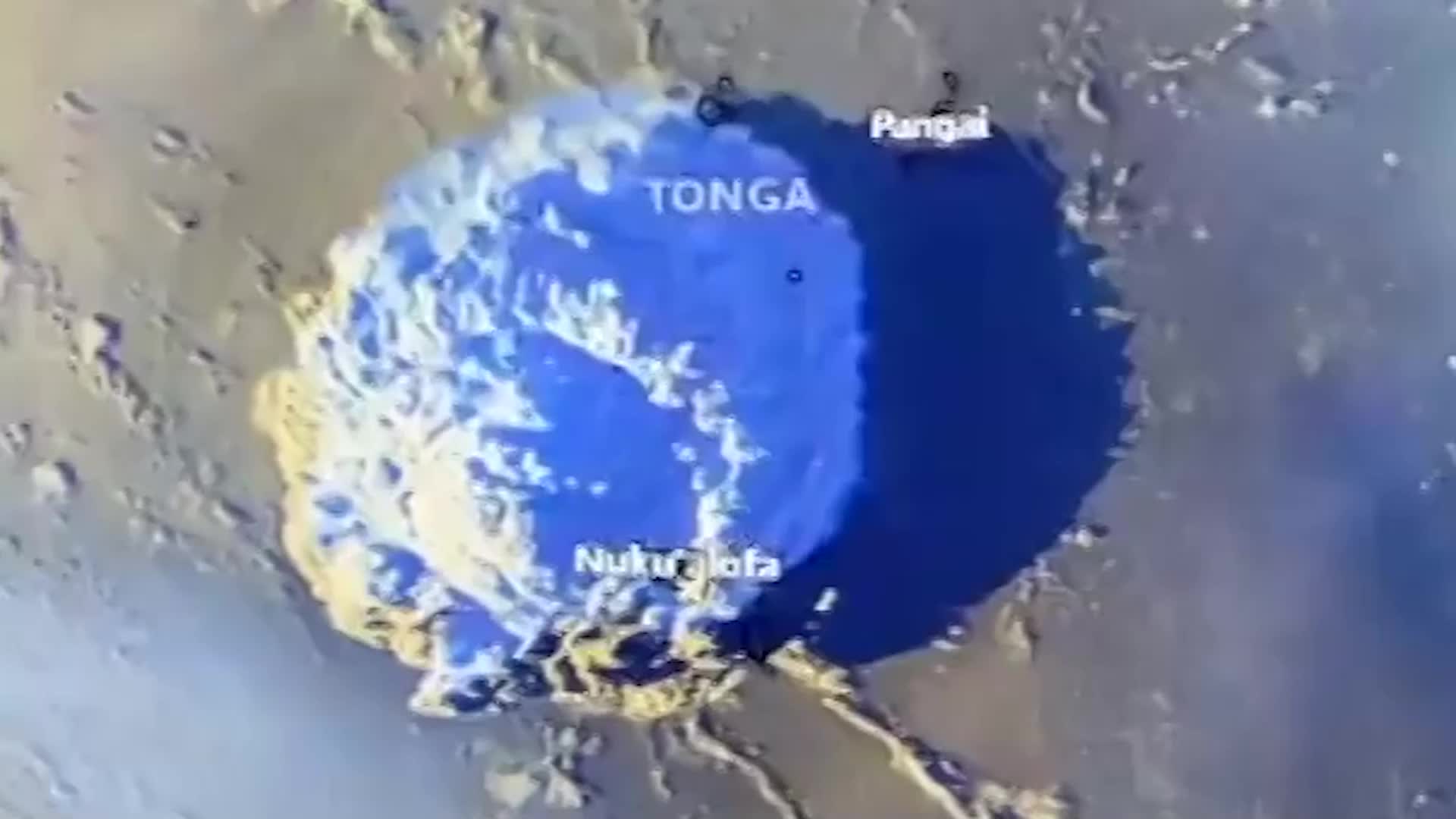 Tsunami Generates Large Waves On U.S Pacific Coastline - Videos from ...