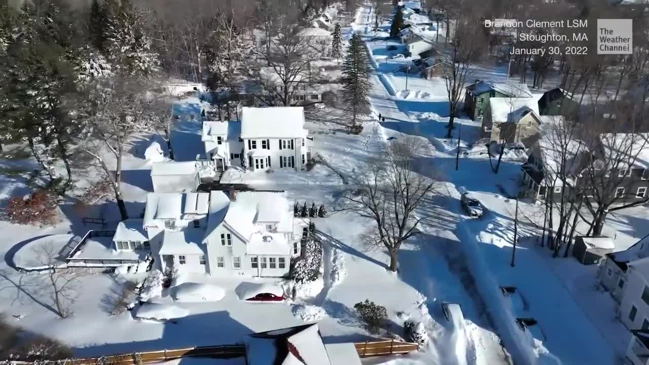 This is What 30 Inches of Snow Looks Like - Videos from The Weather Channel