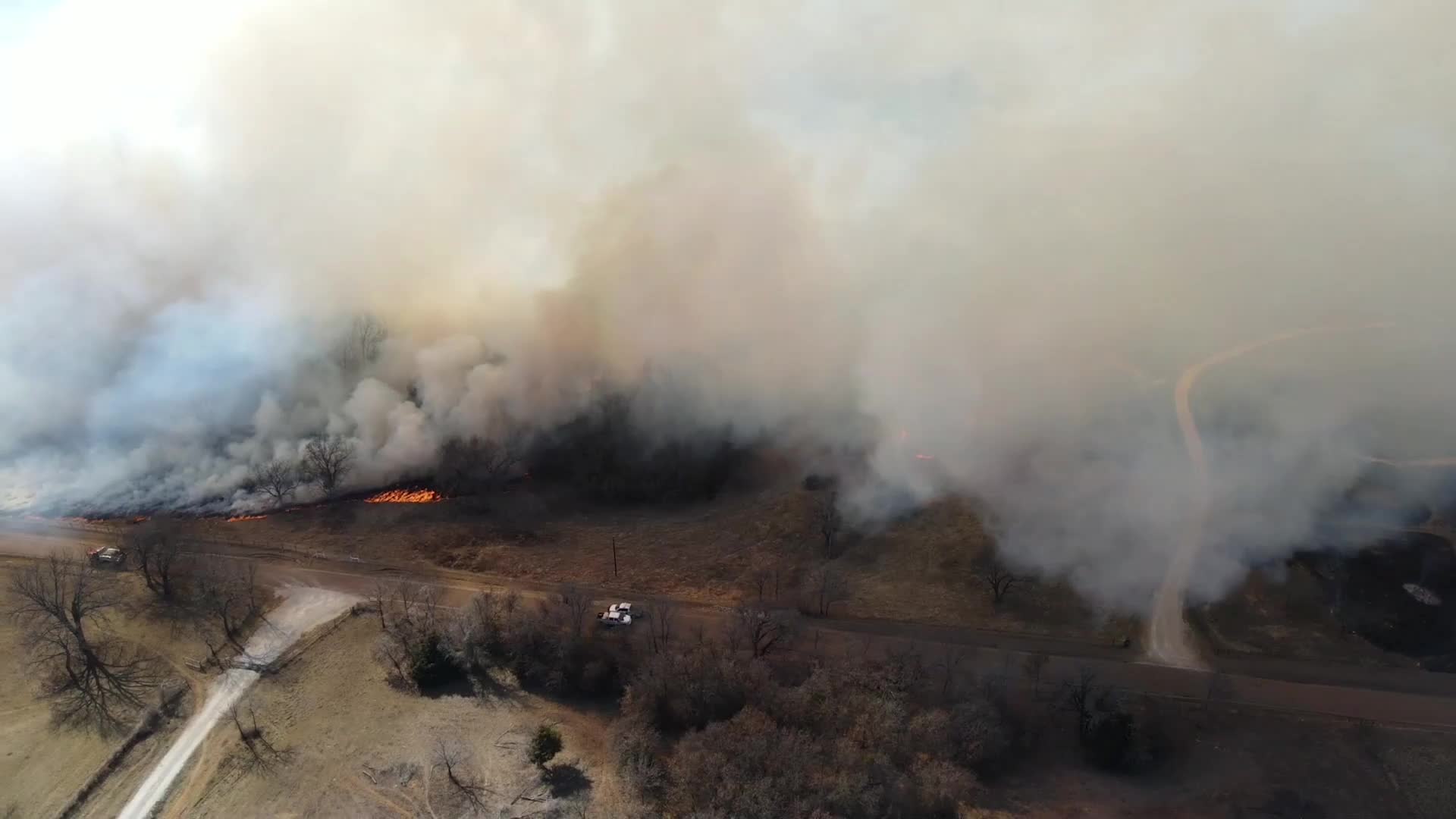 Dry, Windy Conditions Fuel Destructive Fire in Texas - Videos from The ...
