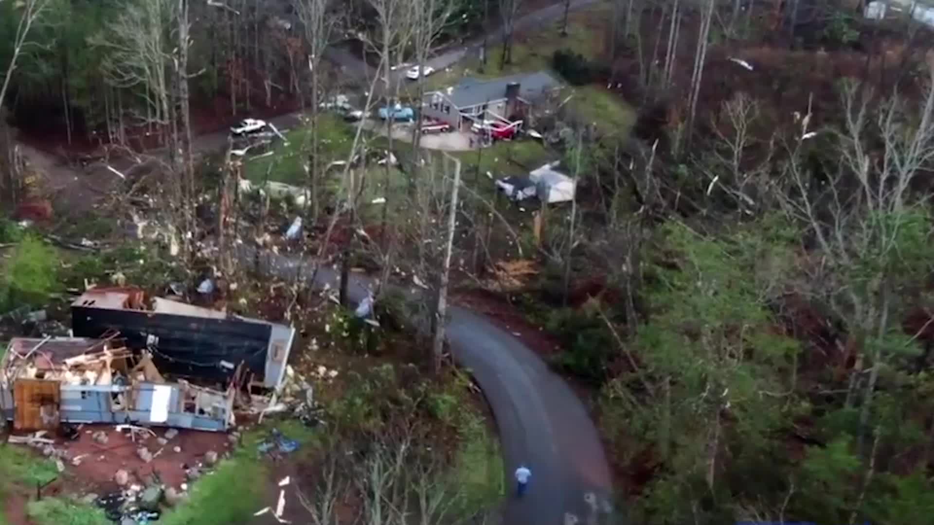 Storms Damage Homes in South Carolina - Videos from The Weather Channel