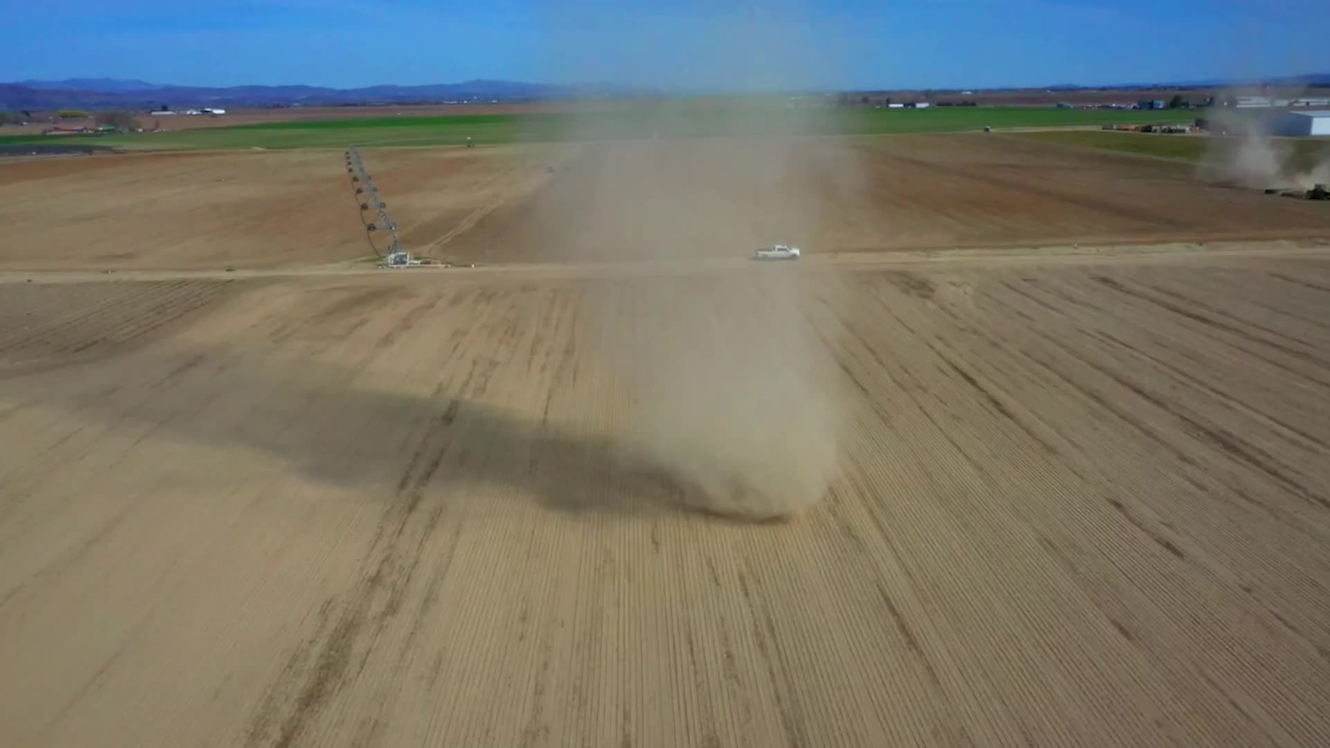 Drone Captures Large Dust Devils in Washington State - Videos from The ...