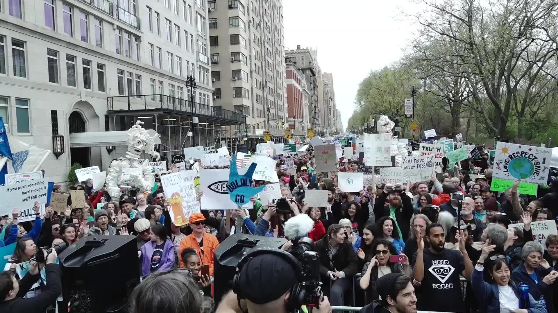 How Earth Day Got Started - Videos from The Weather Channel