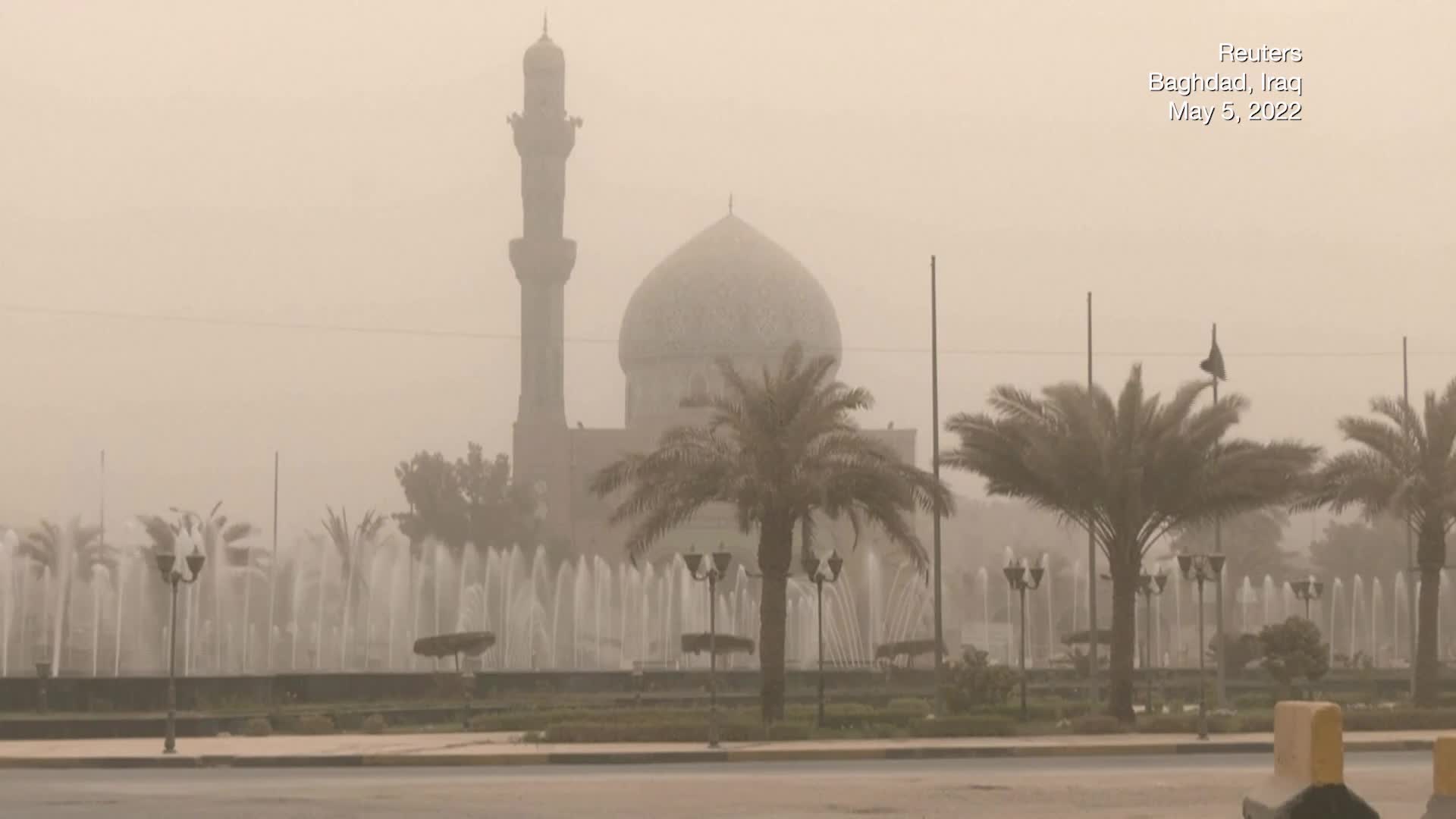 Iraq Dust Storm Sends Thousands to Hospitals - Videos from The Weather ...
