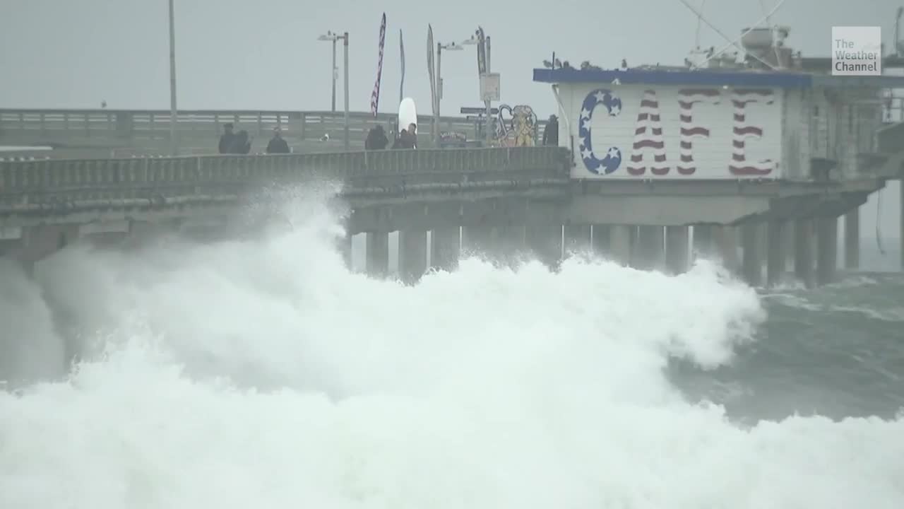 Most Americans Have Now Been Affected by Extreme Weather - Videos from ...