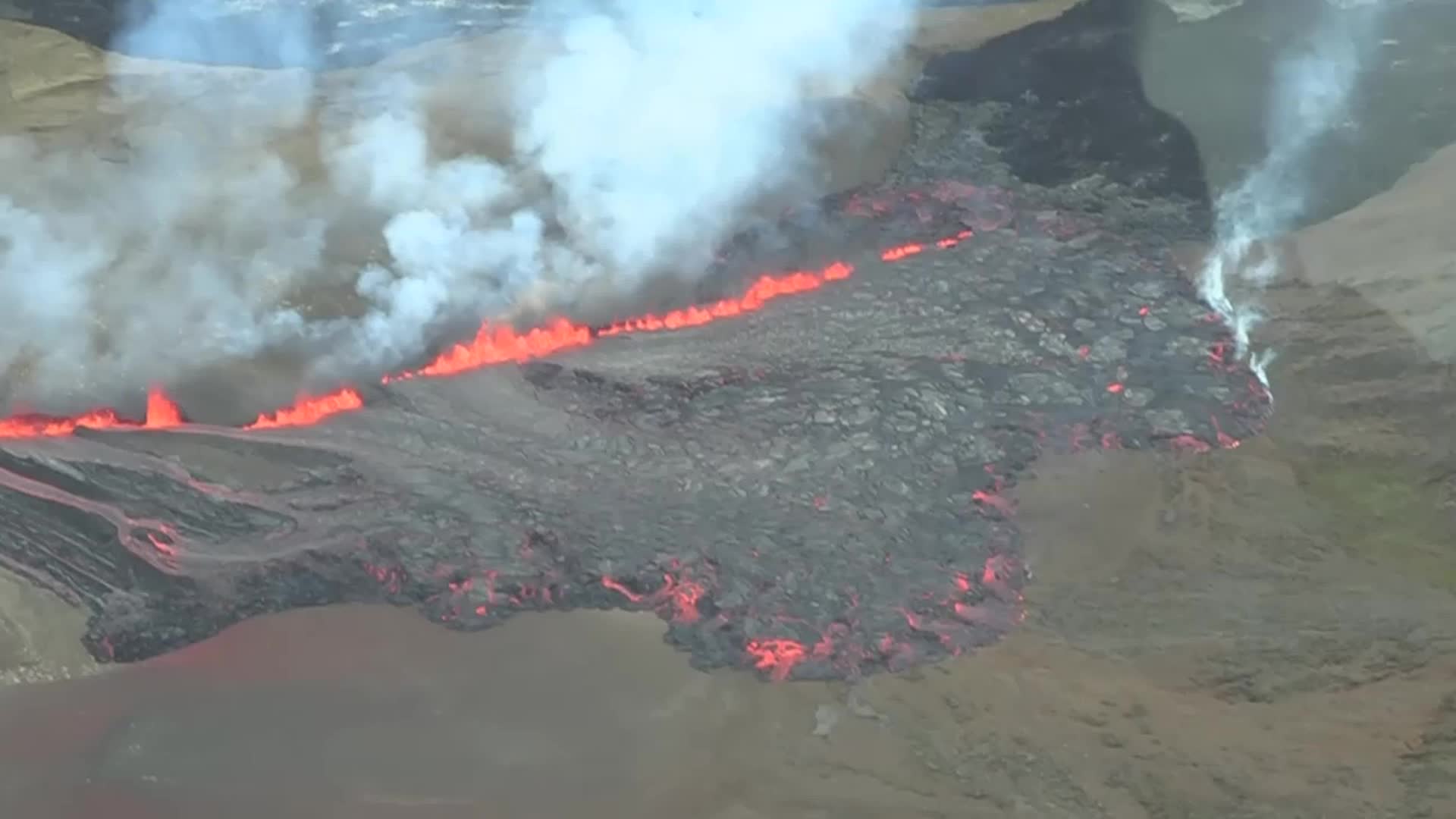Erupted For Months, Once Again Spewing Magma - Videos from The Weather ...