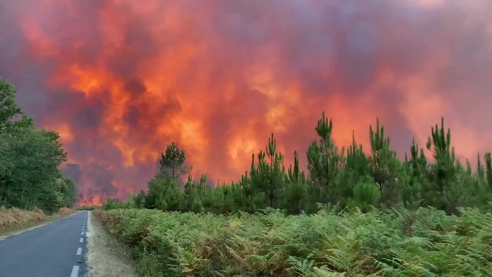 New Wildfire Burning In Southwest France - Videos from The Weather Channel