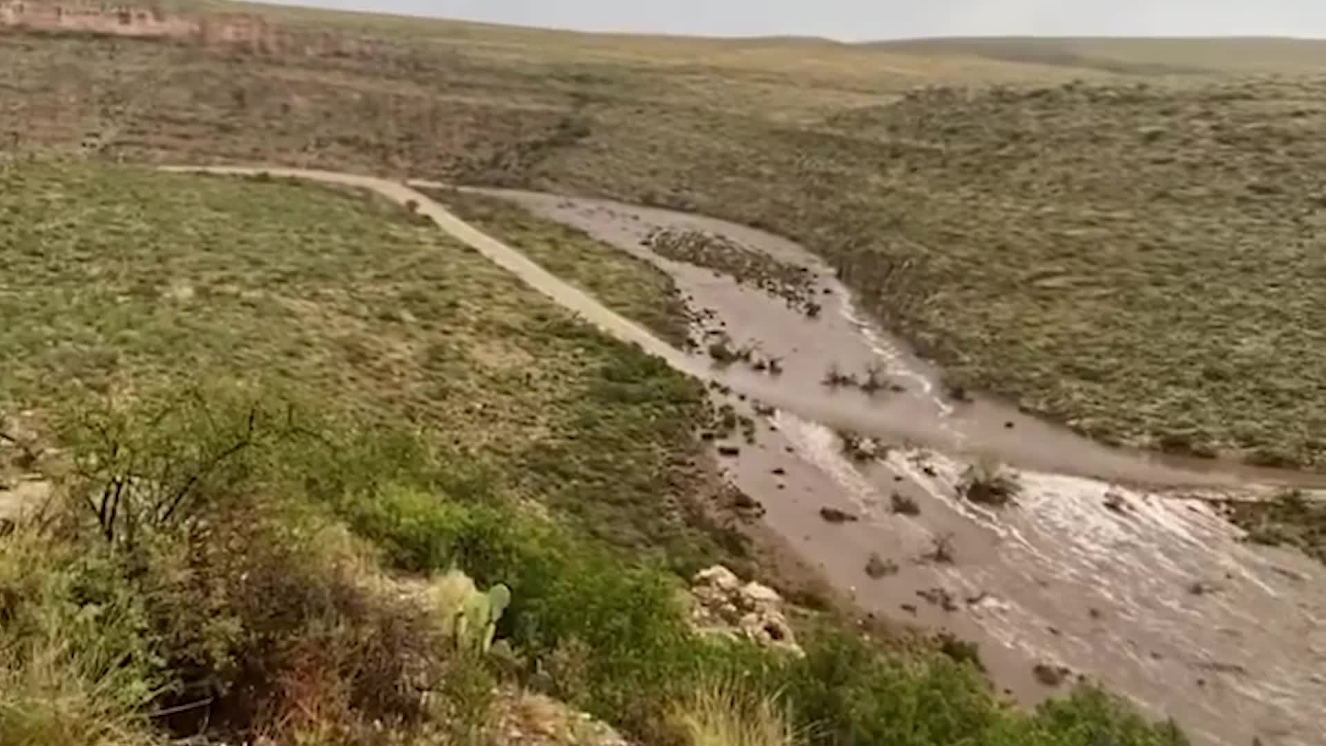 Flash Floods Trap 160 In National Park - Videos from The Weather Channel