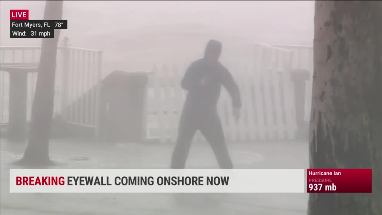 Mike Seidel Is In The Eyewall Of Hurricane Ian In Ft. Myers - Videos from The Weather Channel