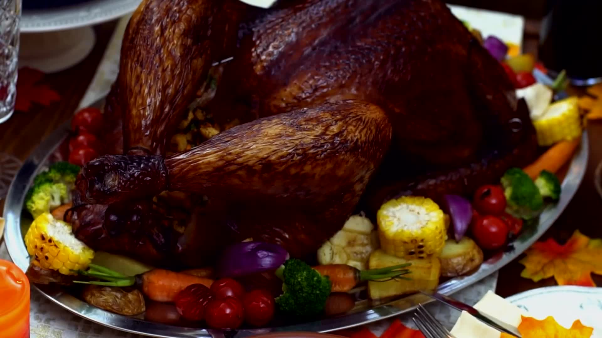 Por qué la cena del pavo te costará más - Videos de The Weather Channel