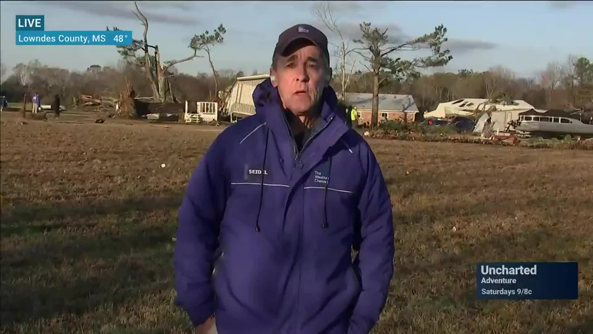 Mississippi Tornado Leaves Homes Damaged - Videos from The Weather Channel