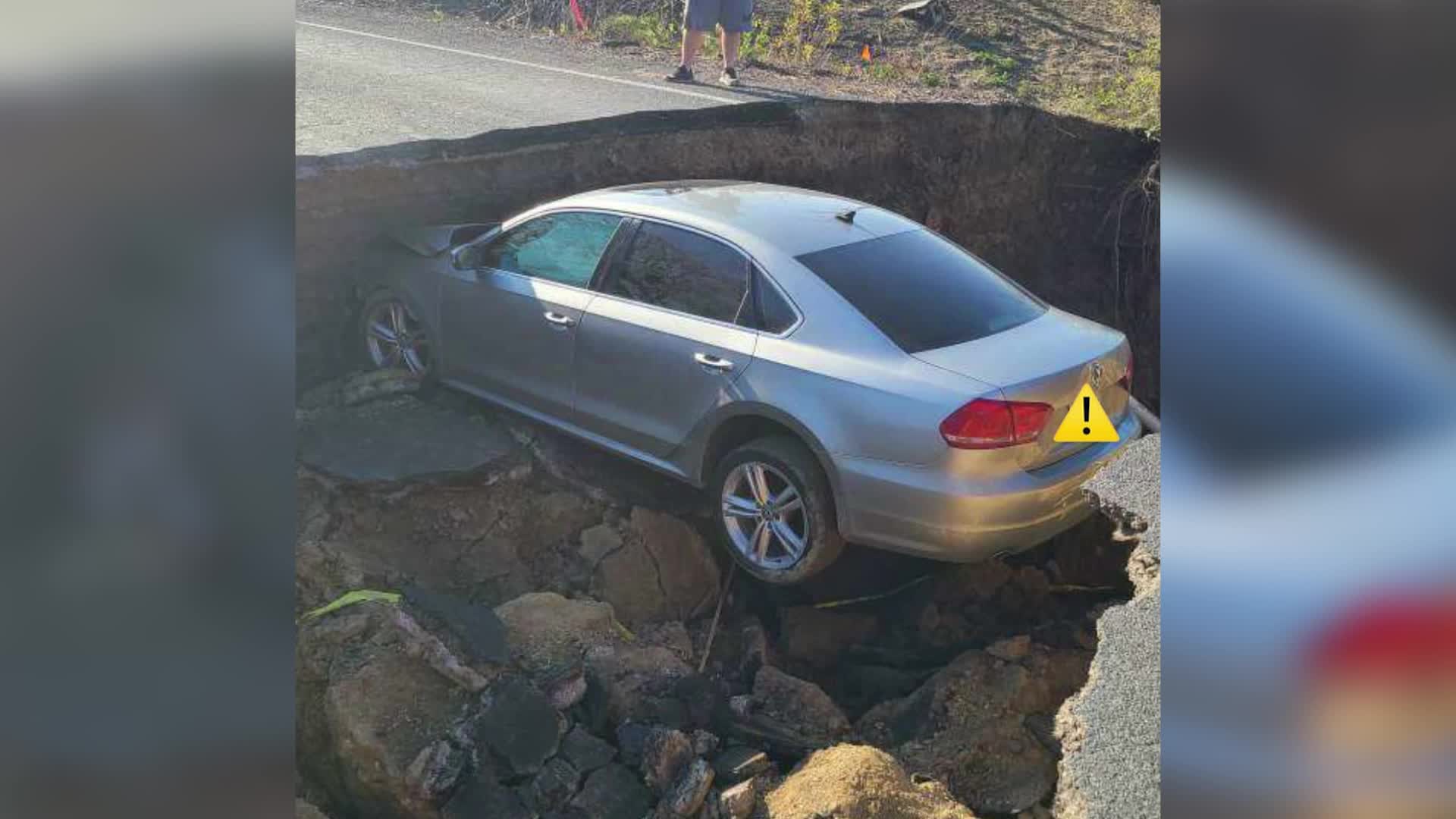 Third Driver In Two Weeks Ignores Signs, Lands In California Sinkhole ...