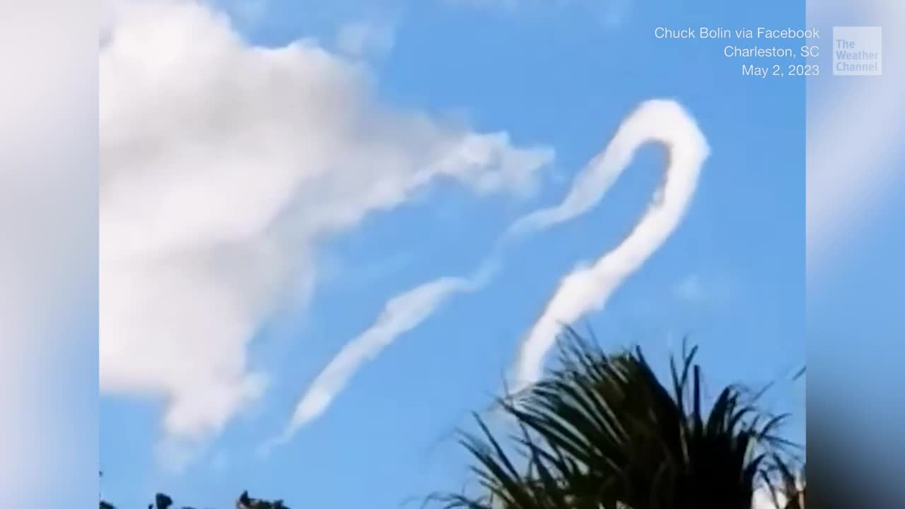 Investigating This Strange Cloud - Videos from The Weather Channel
