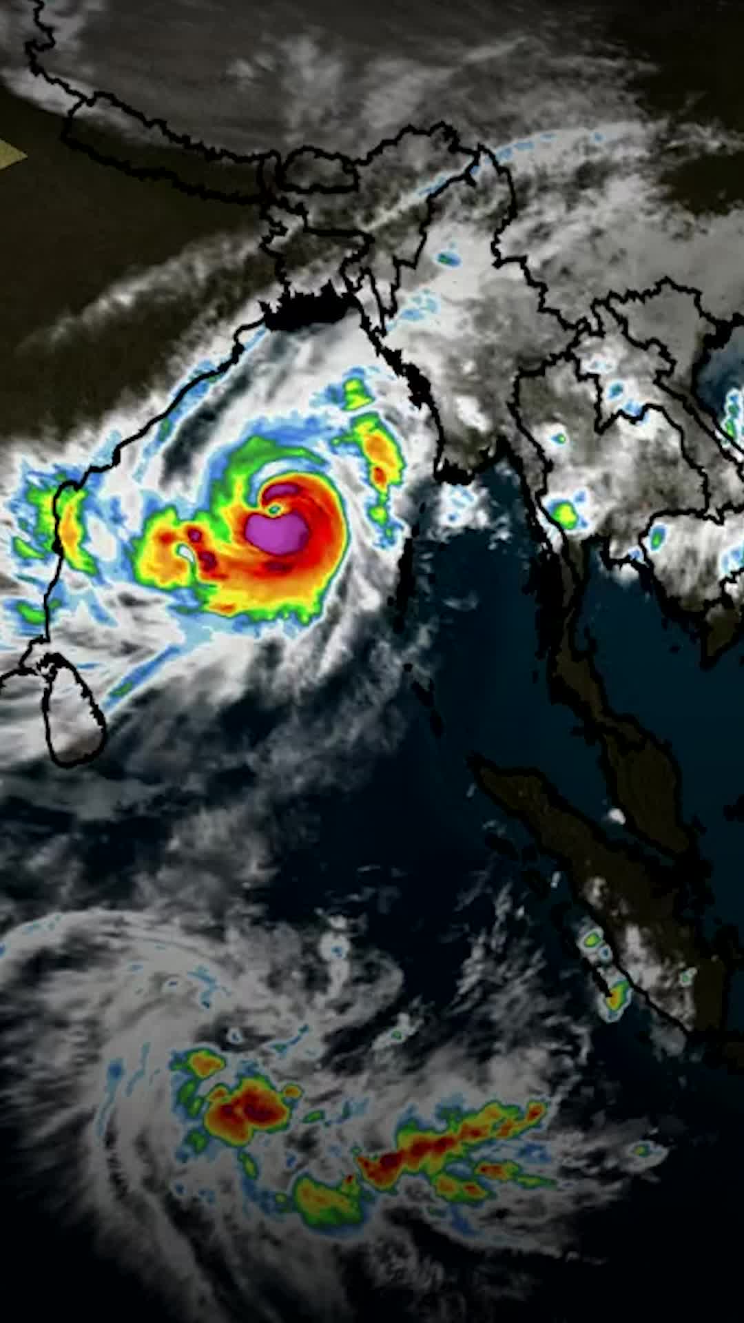 0513_Mocha_Satellite_MAP_NATIONAL - Videos from The Weather Channel