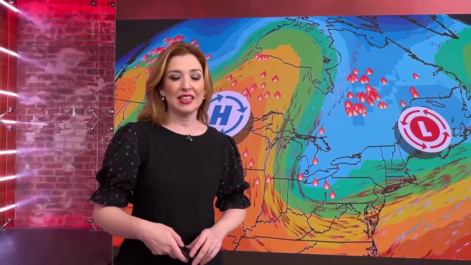 What It Was Like in Hurricane Laura's Eye - Videos from The Weather Channel