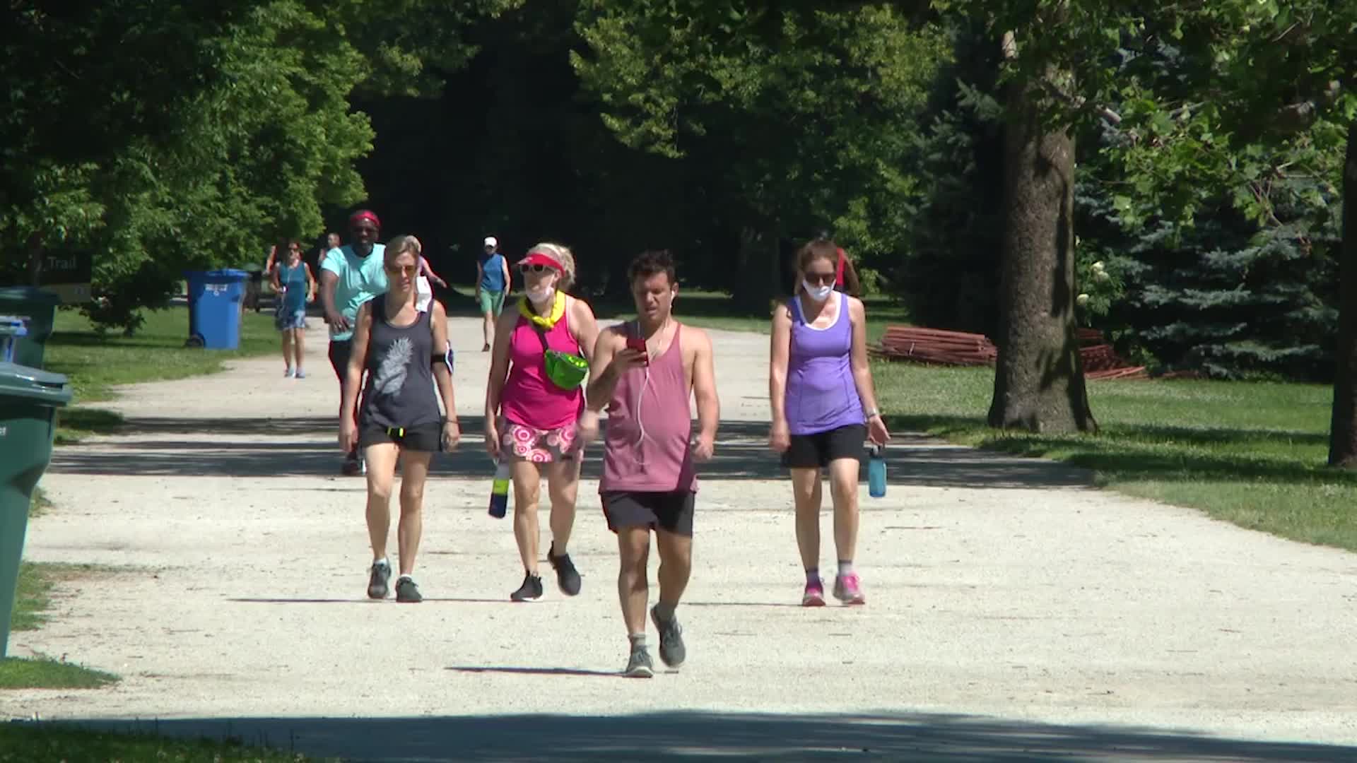 Protect Yourself From The Summer Sun - Videos from The Weather Channel