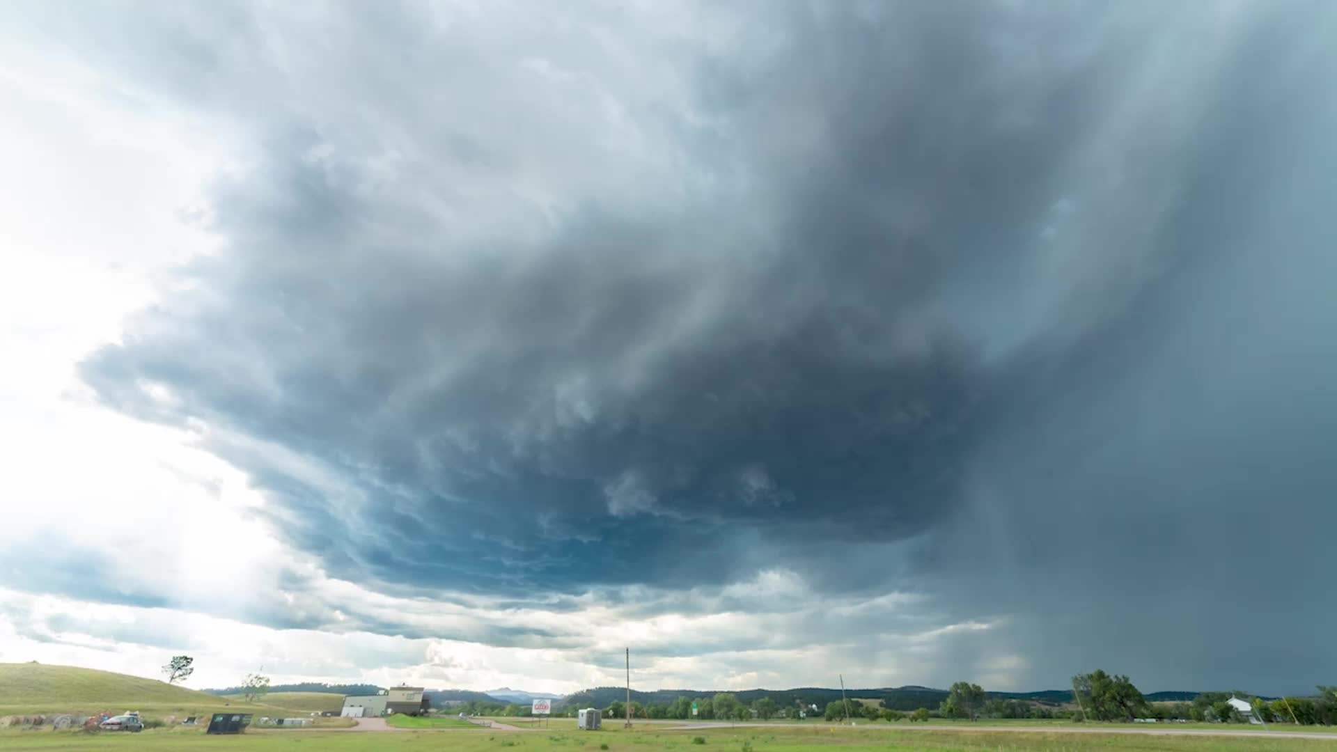 Watch: Time-Lapse Of Supercell Storm - Videos from The Weather Channel