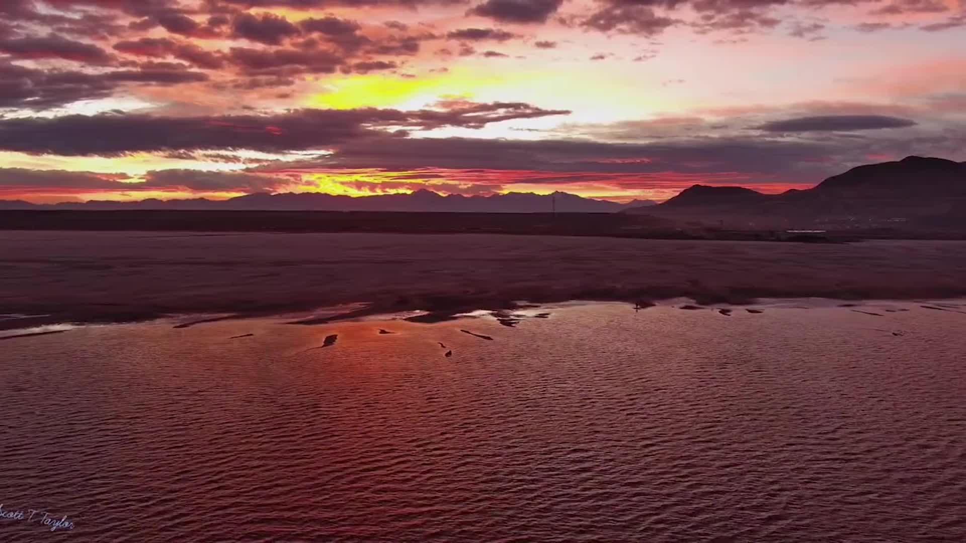 Watch A Beautiful Utah Sunrise - Videos from The Weather Channel