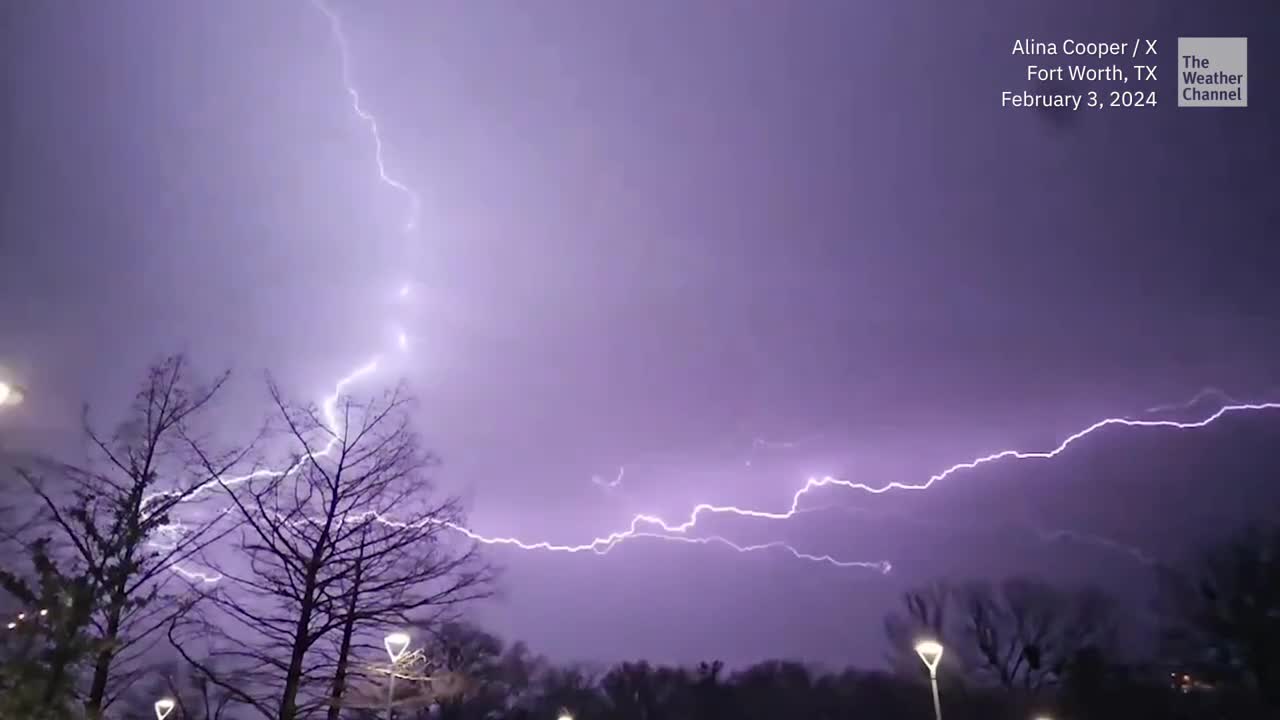 Lightning Storm Caught In Slow Motion - Videos from The Weather Channel