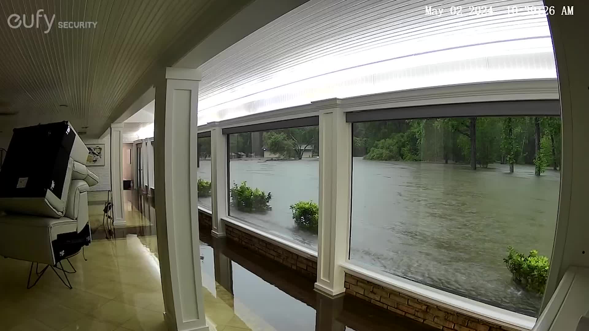 Security Camera Films Flood Creeping Into Home - Videos from The ...