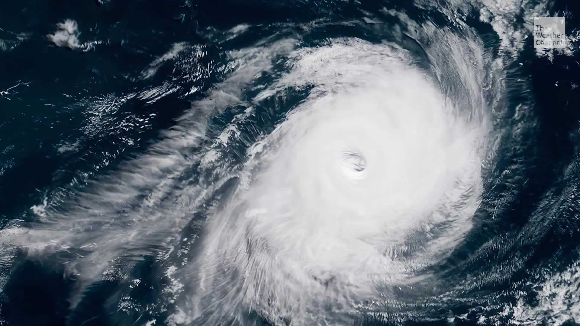 Stay Safe During A Hurricane Evacuation Order - Videos from The Weather ...