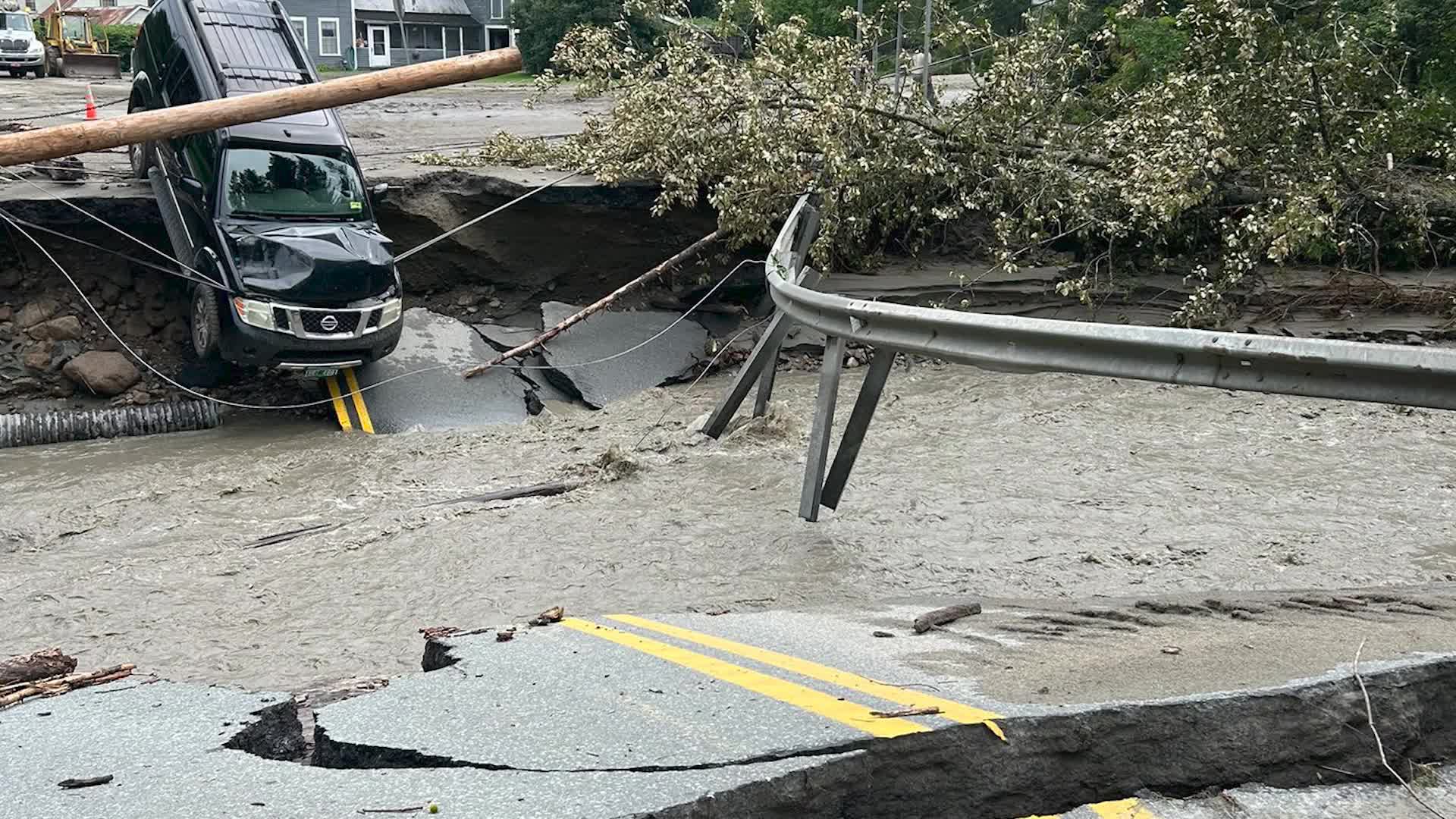Lo Último sobre la Inundación en St. Johnsbury, Vermont - Videos de The ...