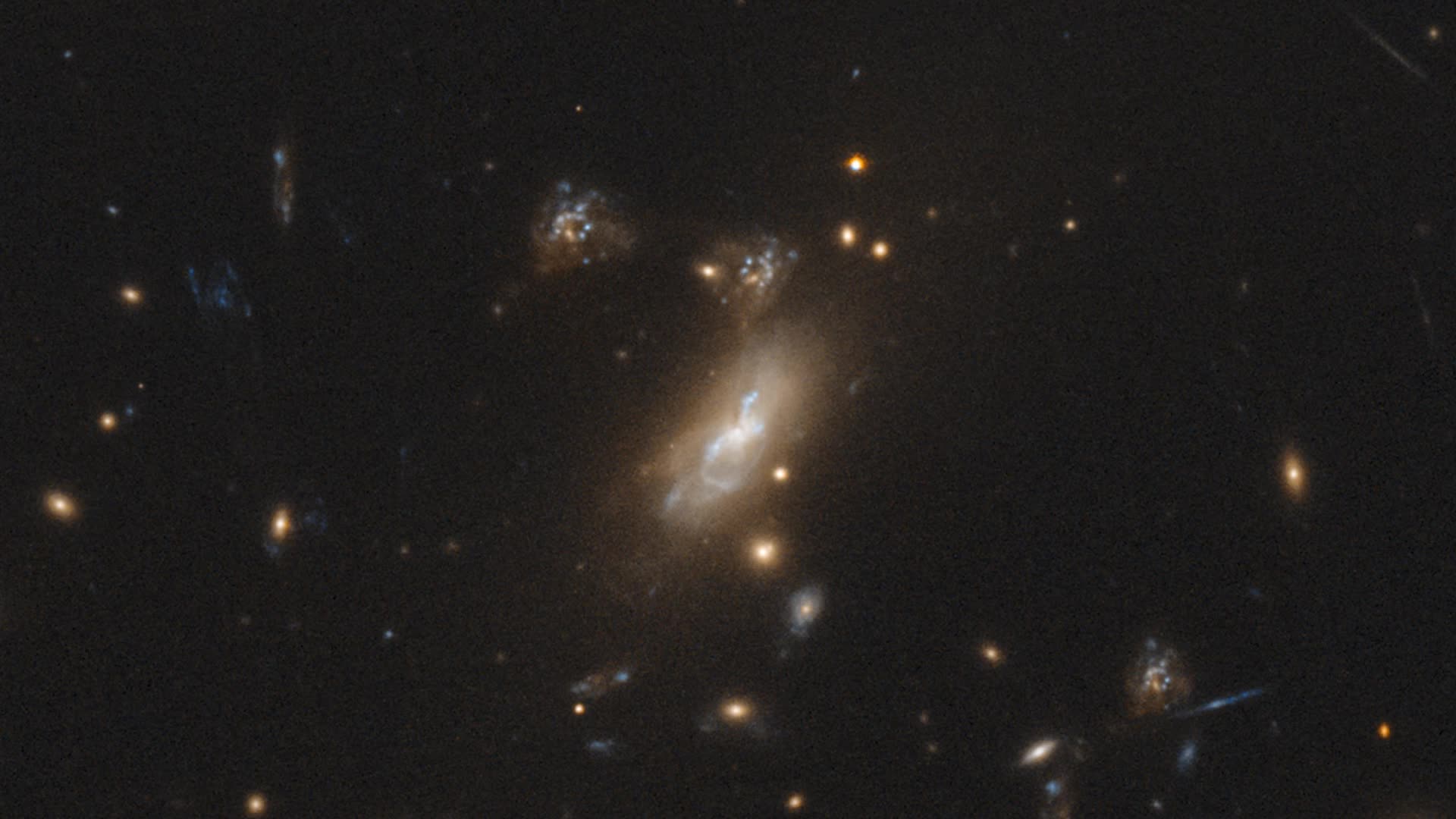 Signo de interrogación cósmico avistado en el espacio - Videos de The ...