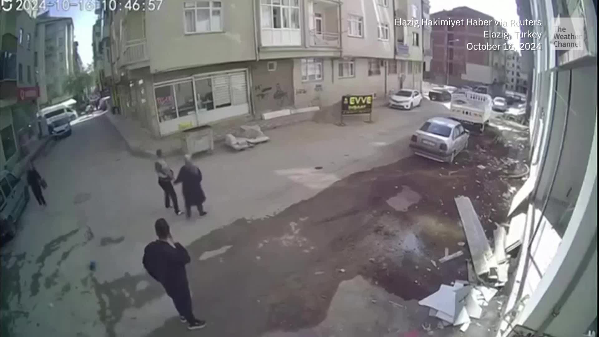 Dodging Falling Earthquake Debris In Turkey - Videos from The Weather ...