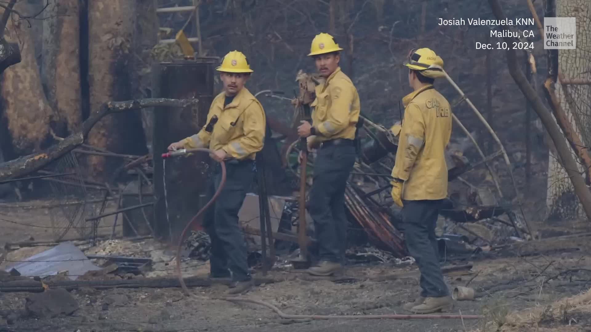 Casas Arden En El Incendio Forestal De Malibú - Videos de The Weather ...