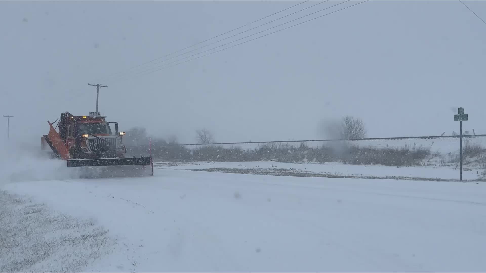 Tormenta Invernal Deja las Carreteras en un Desastre Peligroso - Videos ...