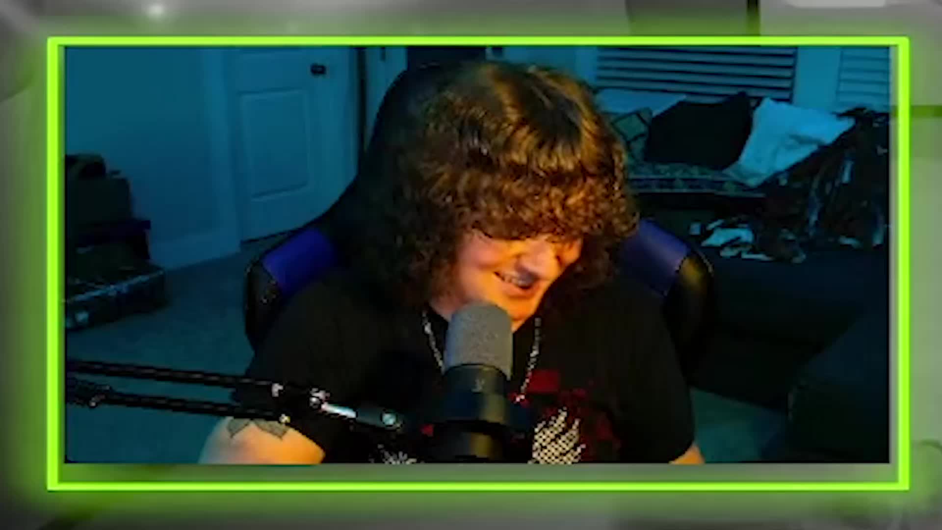 Watch: Lightning Strikes Streamer During Livestream - Videos from The ...