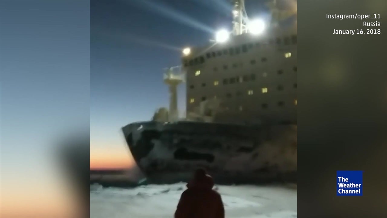 Icebreaker Passes Within Inches of Adventurers - Videos from The ...
