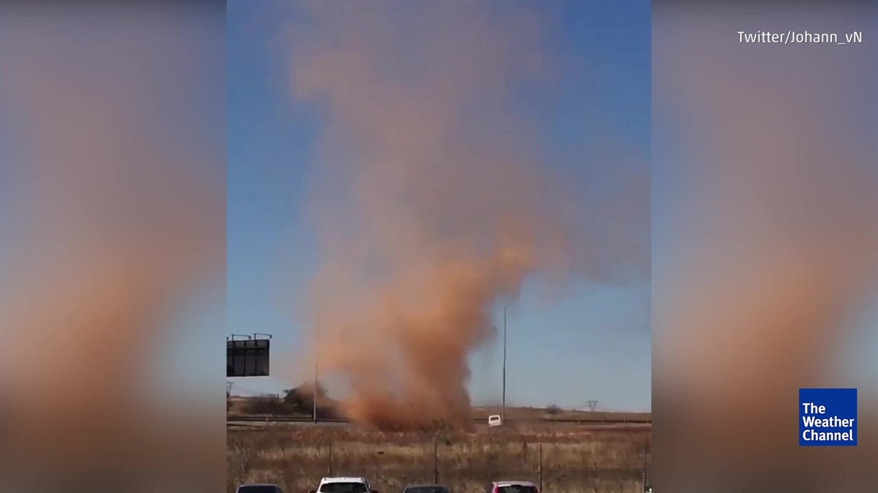Dust Devil Spotted in South Africa - Videos from The Weather Channel