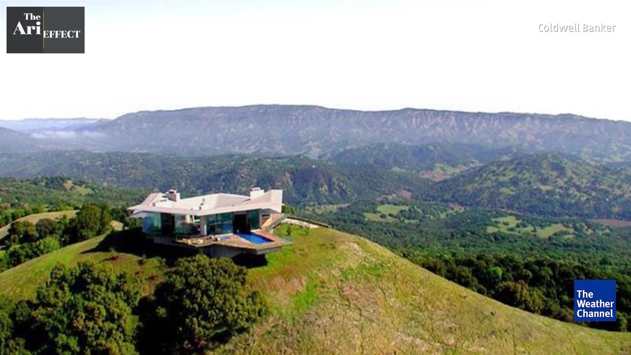 Wildfires Destroy Iconic Glass House - Videos from The Weather Channel