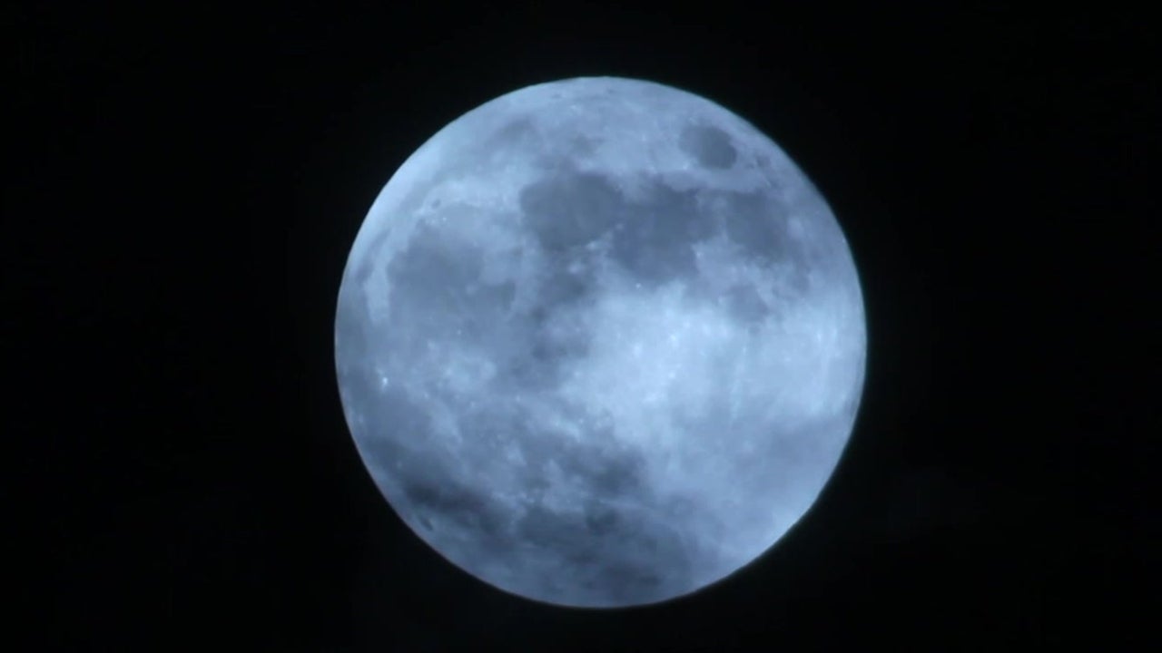 Look at the Full Moon and Think Pink - Videos from The Weather Channel