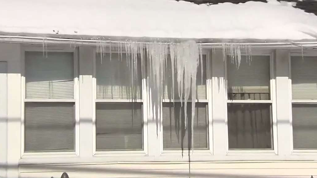 Icicles Could be Deadly - Videos from The Weather Channel
