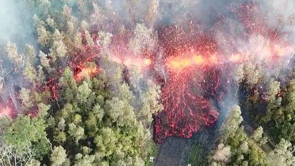 ‘Curtain of Fire’ Nearing Homes After Eruption - Videos from The ...