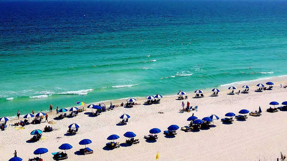 Deadly Day at Beach: 1 Dead, 5 Injured in FL - Videos from The Weather ...