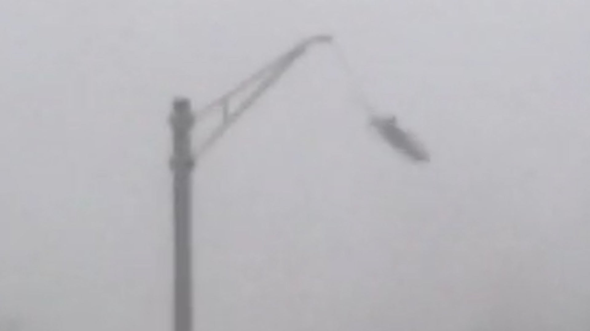 Light Dangling from Pole as Maria Rips Through - Videos from The ...